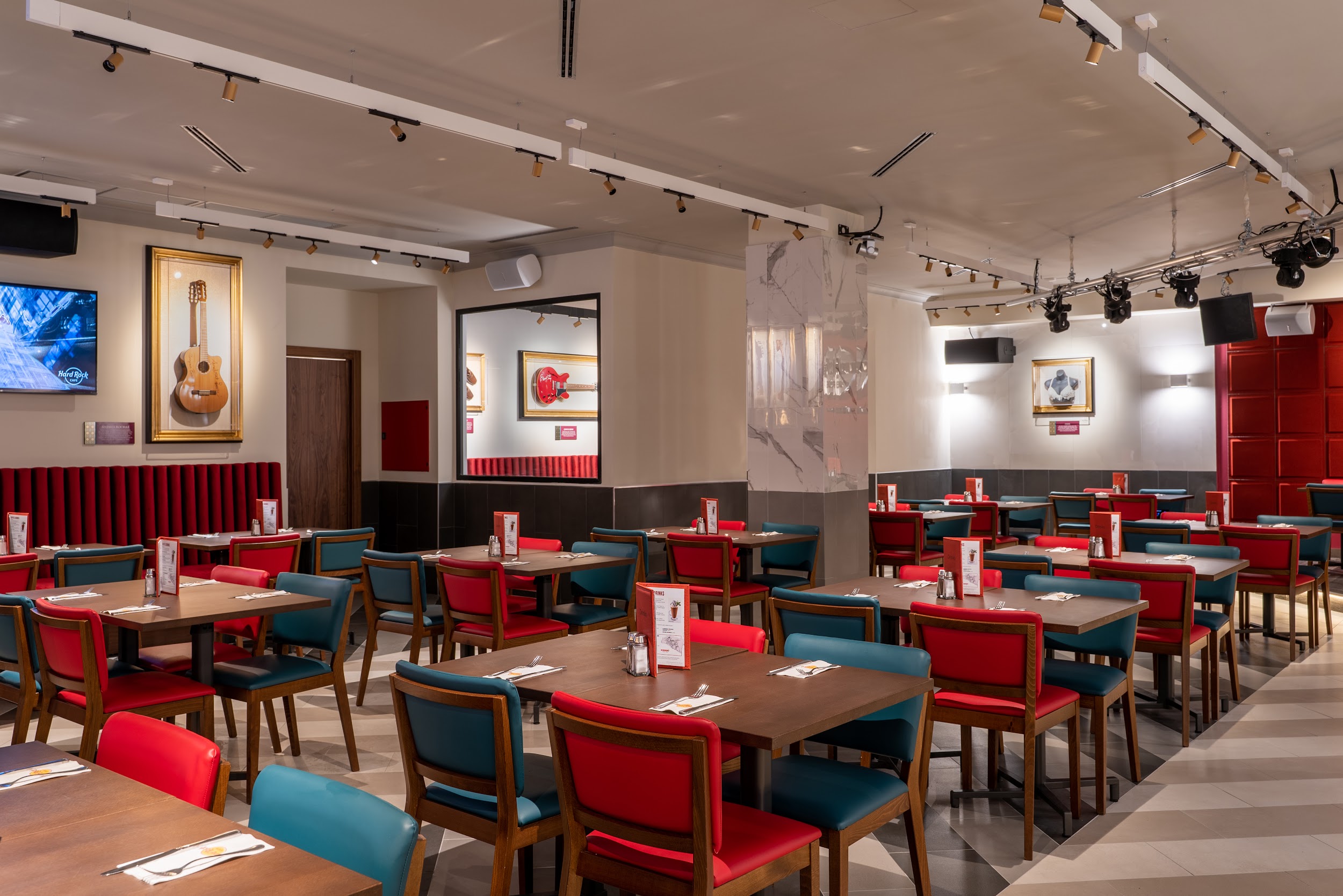 Hard Rock Cafe Milan – www.micemorevents.it
